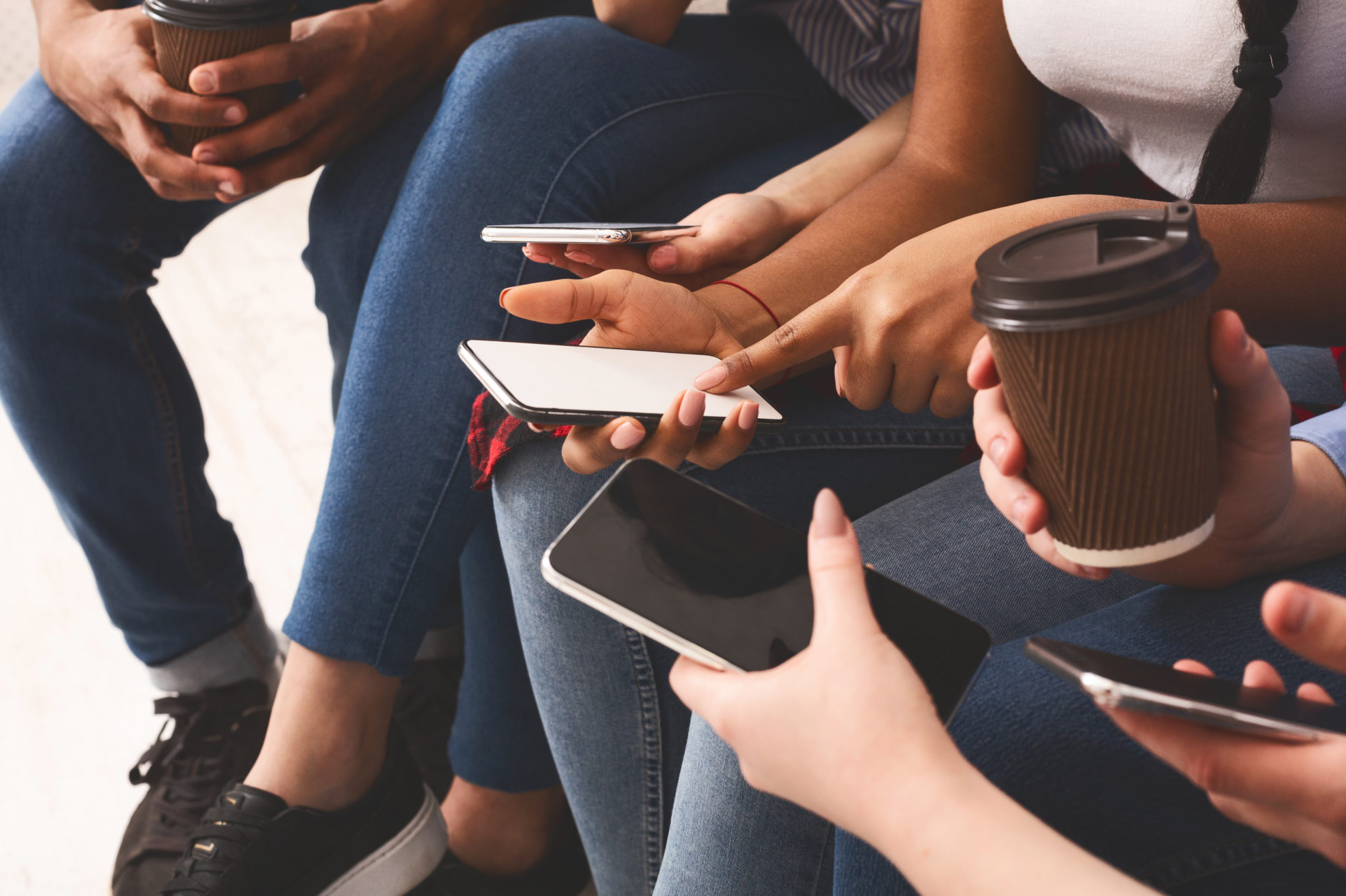 Cómo usar las tendencias de la moda en redes sociales - Enrique Ortega ...