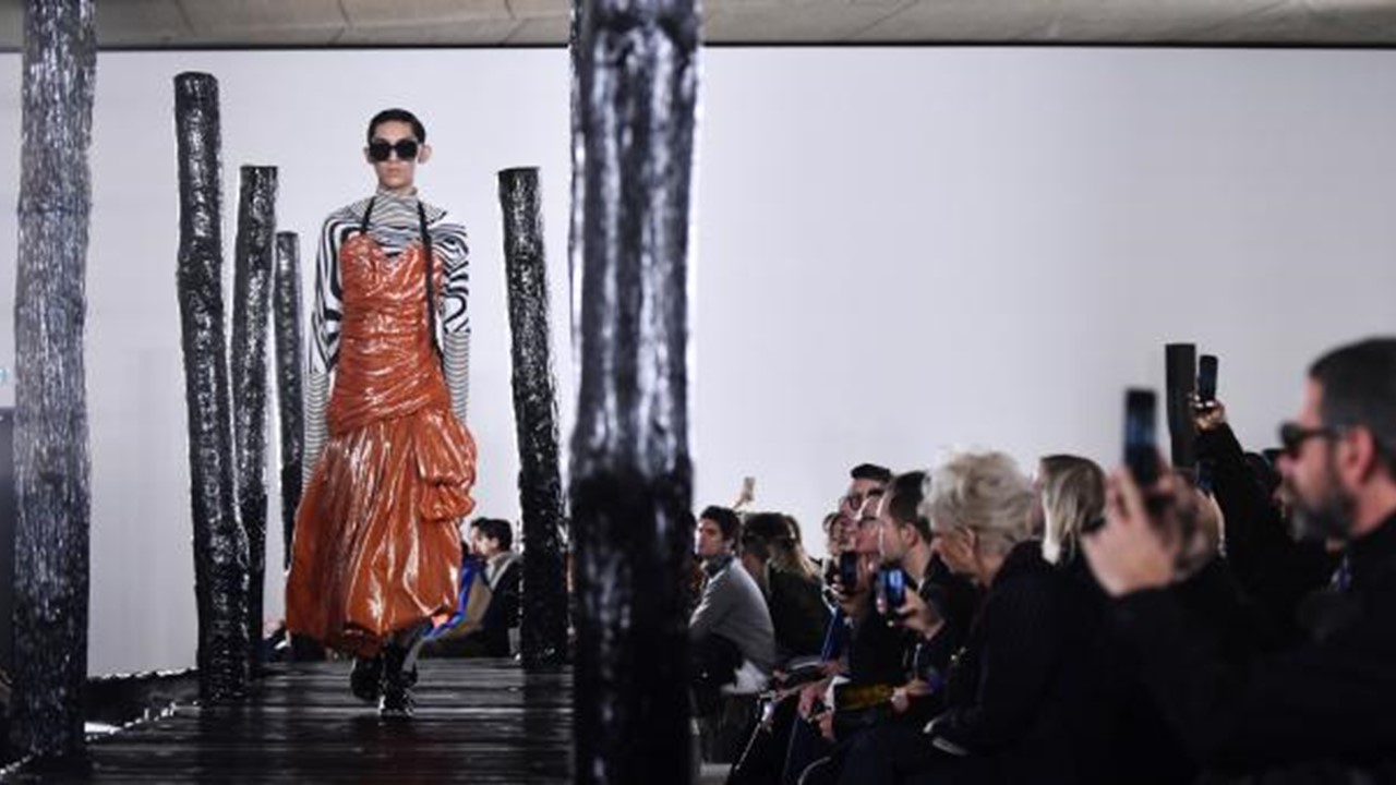 Loewe: una marca de lujo - Enrique Ortega Burgos