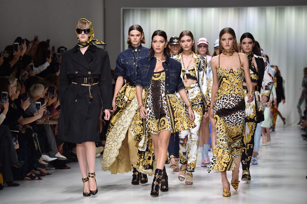 LA HISTORIA DE VERSACE, GIANNI VERSACE Y DONATELLA VERSACE1