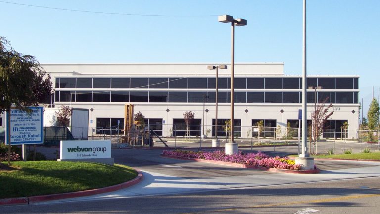 WEBVAN, EL PRECURSOR DEL E-COMMERCE - Enrique Ortega Burgos