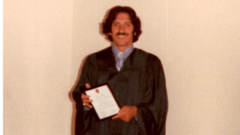 Howard Schultz y Starbucks 1 - Enrique Ortega Burgos