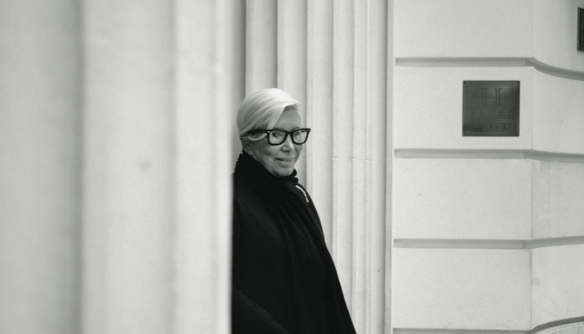 FENDI: ANNA FENDI. BIOGRAFÍA 1933-ACTUALIDAD. - Enrique Ortega Burgos