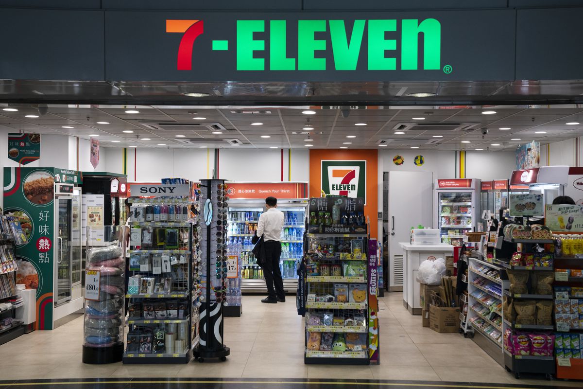 7-ELEVEN EN EL MUNDO. PARTE 1. - Enrique Ortega Burgos