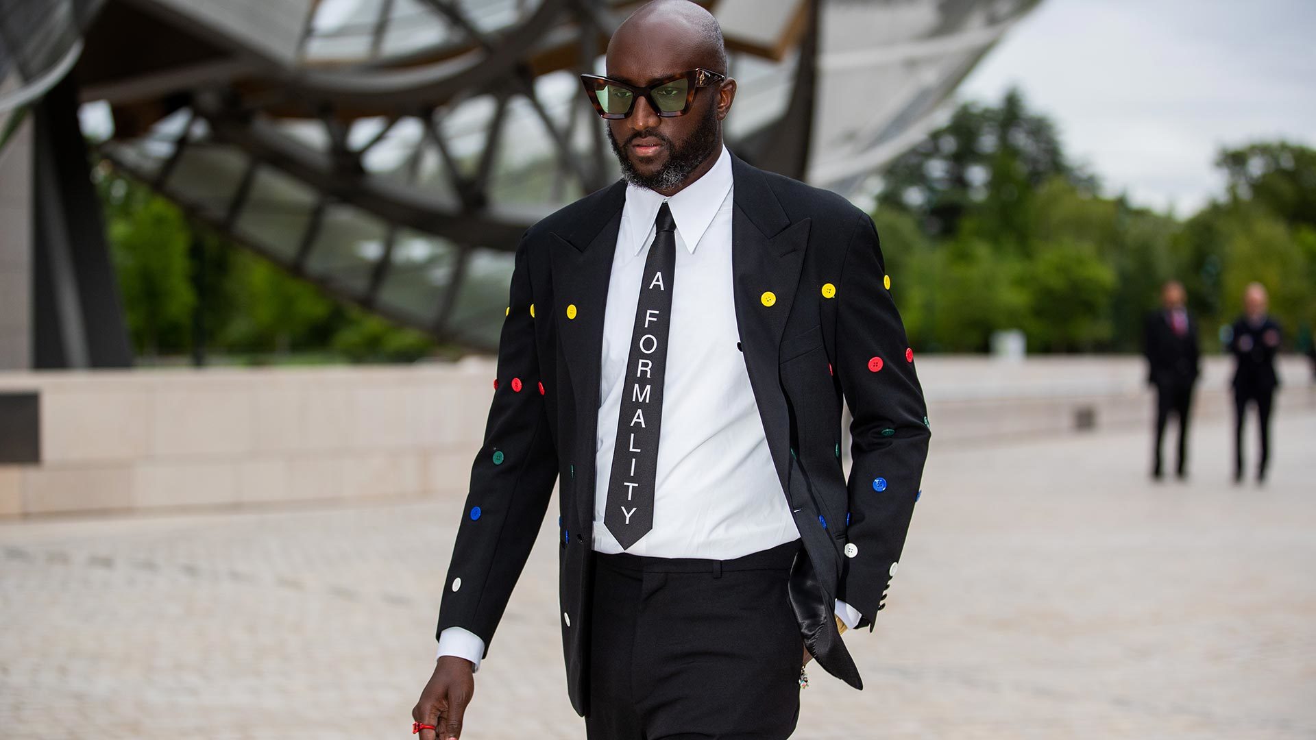 OFF-WHITE: SU HISTORIA. PARTE 2 - Enrique Ortega Burgos